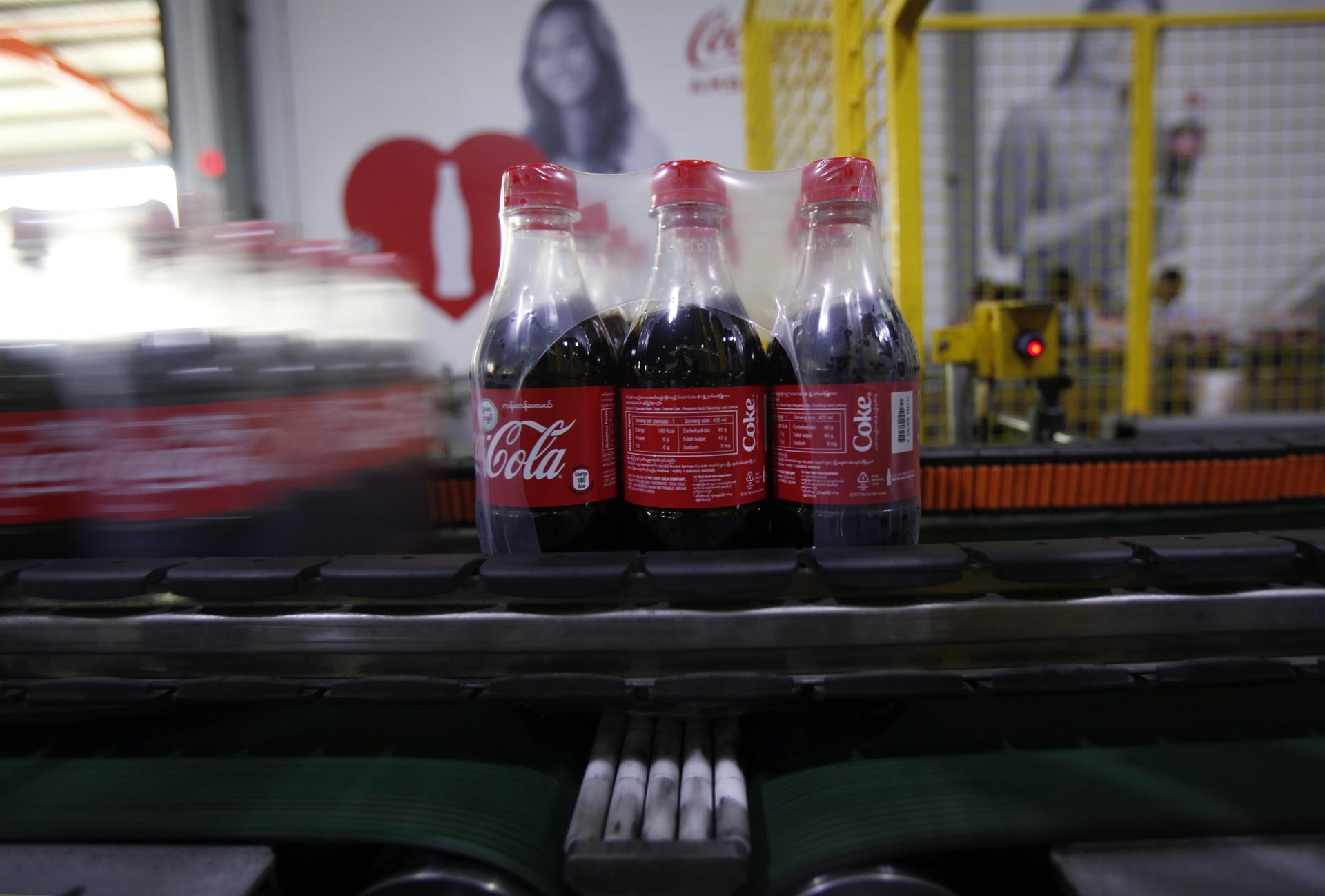 Coca-Cola ganó 9.771 millones de dólares en 2021, un 26% más - Revista PLUS