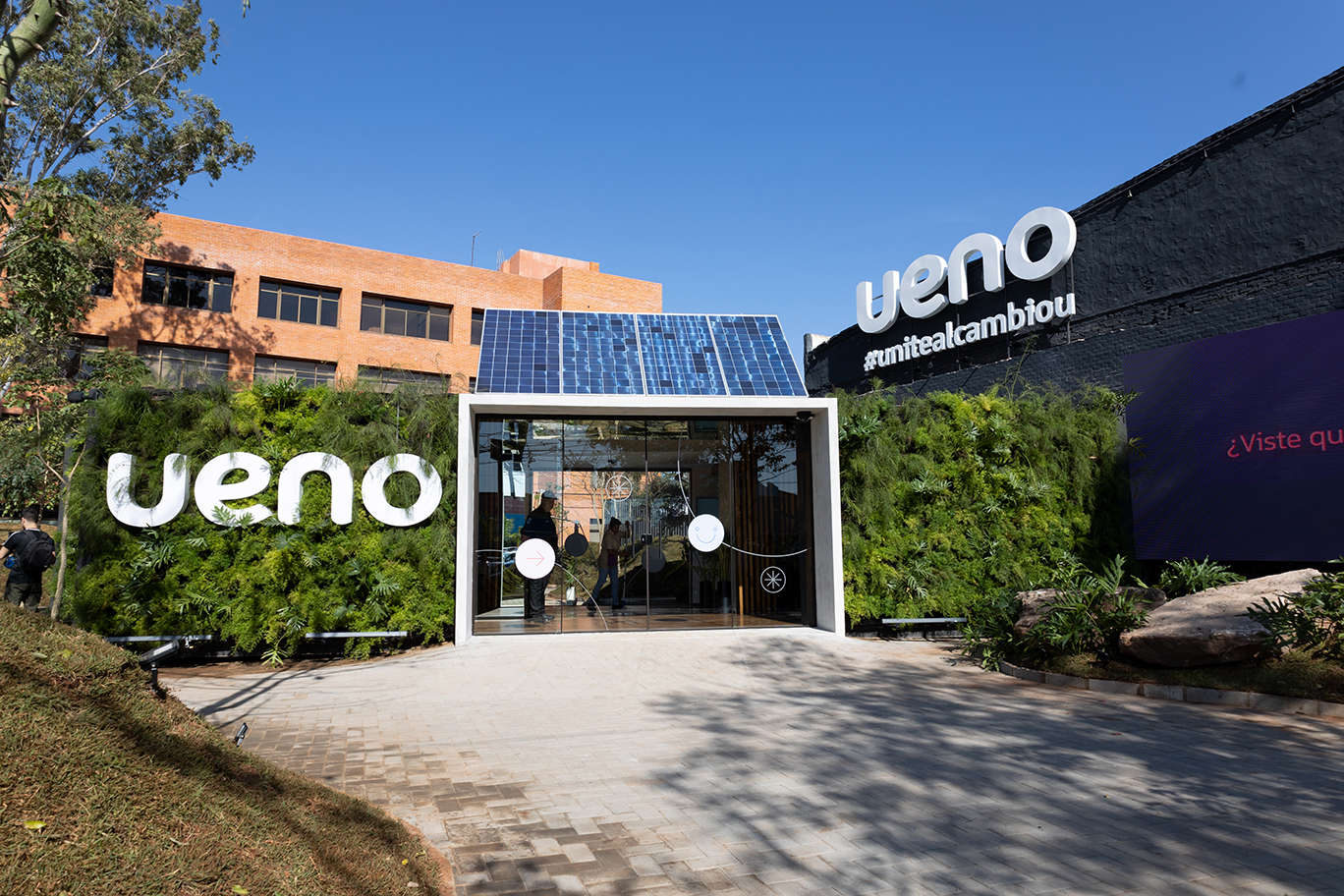 ueno invita a vivir la experiencia de banca digital sustentable en la ...