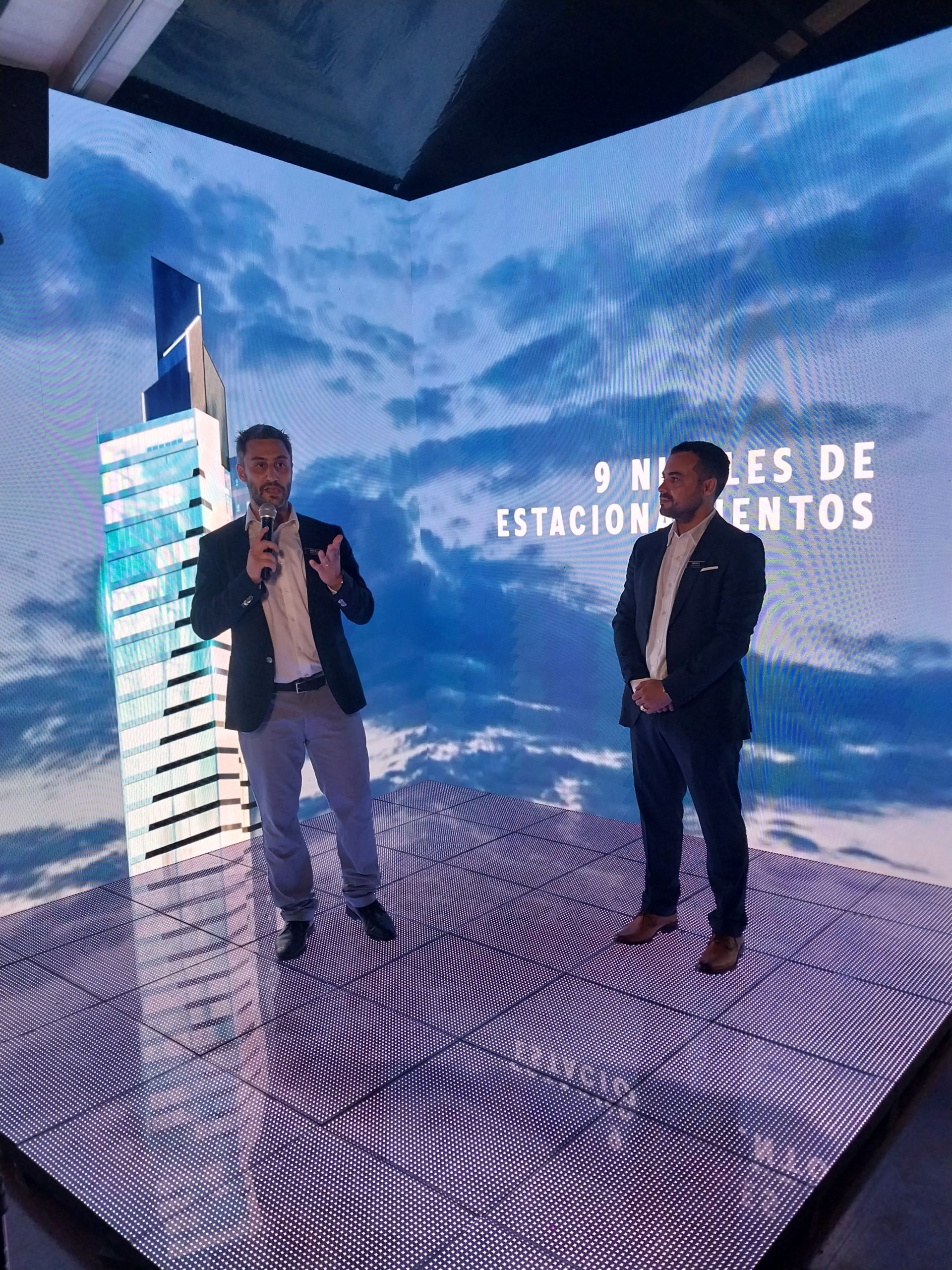 Sudameris presenta: Petra Icon, Asunción se ilumina – Revista PLUS