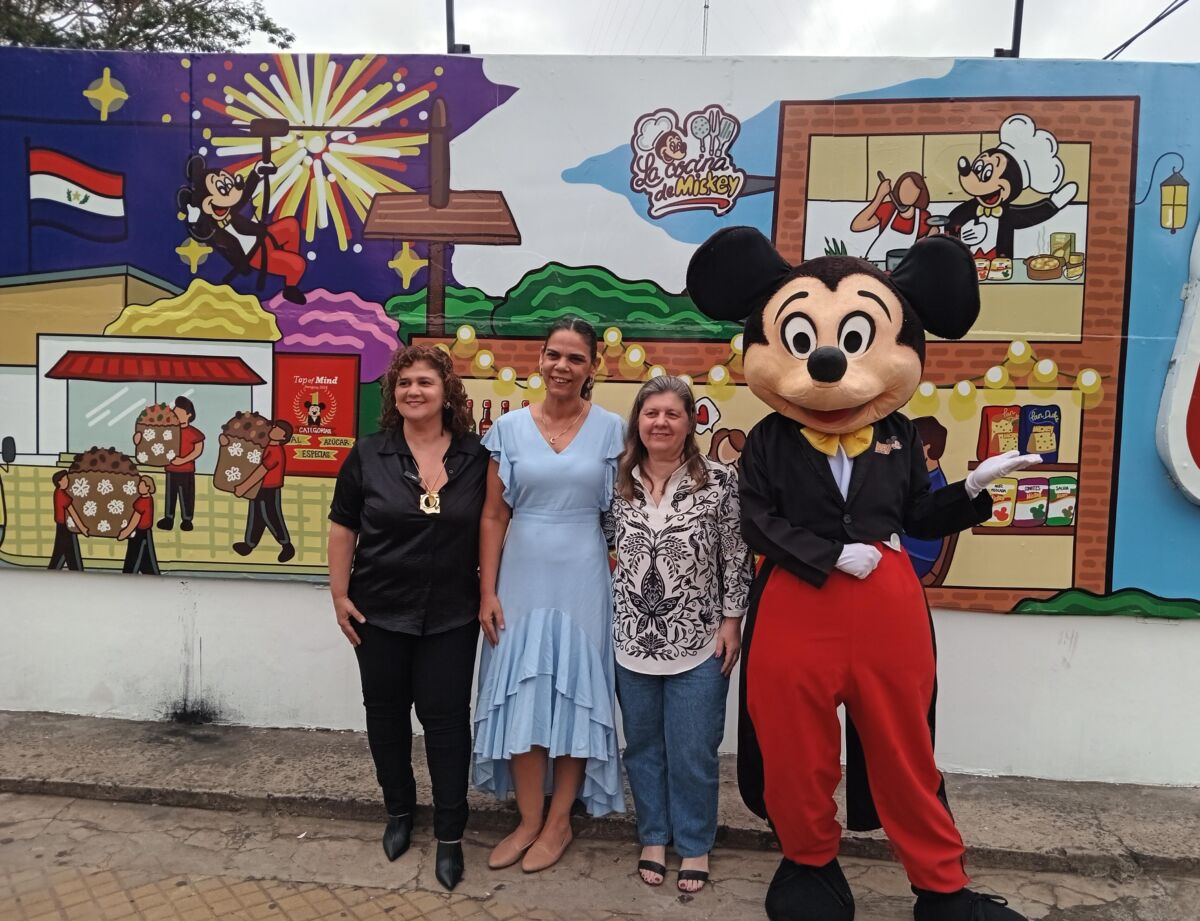 Mickey SRL celebra sus 55 años en la industria con sabores y mural que ...