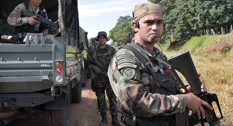 Paraguay estrena programa de inteligencia militar para operaciones con ...